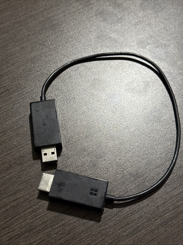 Microsoft Wireless Display Adapter Model 1733 - USB/HDMI Display ...