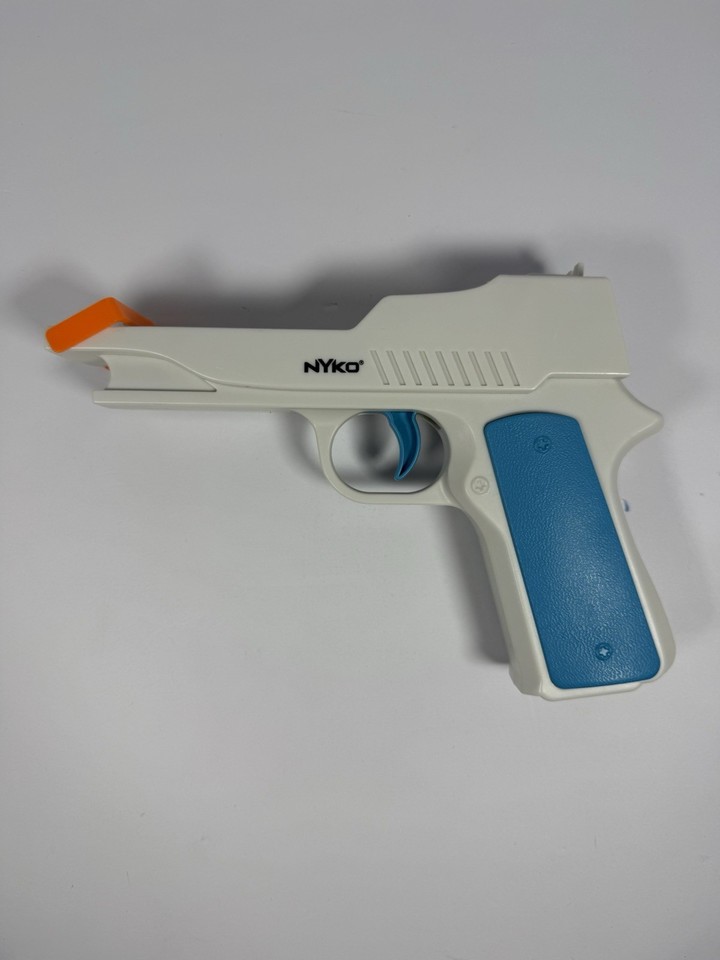 Nyko Perfect Shot Gun Controller for Nintendo Wii White/Blue – Tested ...