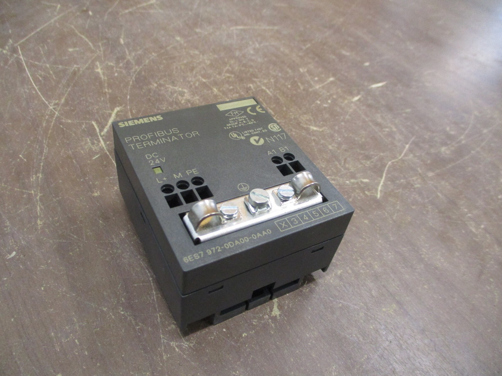 Siemens Simatic Profibus Terminator 6ES7 972-0DA00-0AA0 E-Stand: 02 New ...