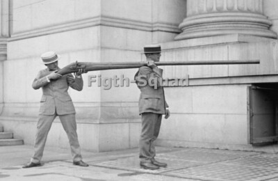 Picture Photo the biggest personal weapons used by man the punt gun ...