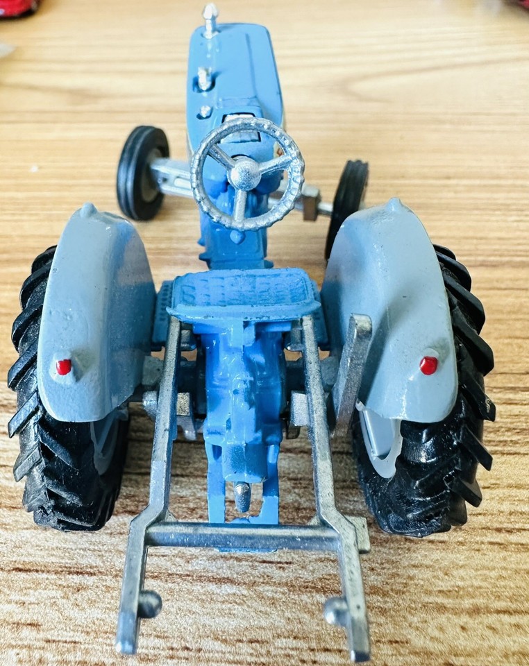 1968 Corgi #67 Ford 5000 Super Major Blue Tractor Vintage Farm Toy 3.5 ...