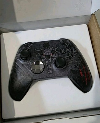 Xbox Wireless Controller – The Witcher 3 10th Anniversary Special ...