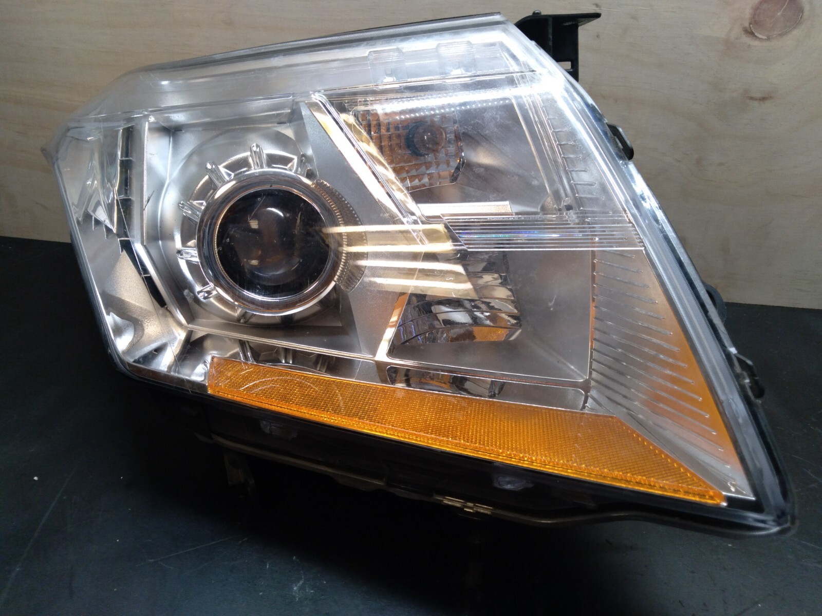 2010 2015 CADILLAC SRX HEADLIGHT ASSEMBLY L/H DRIVER SIDE PROJECTOR | eBay