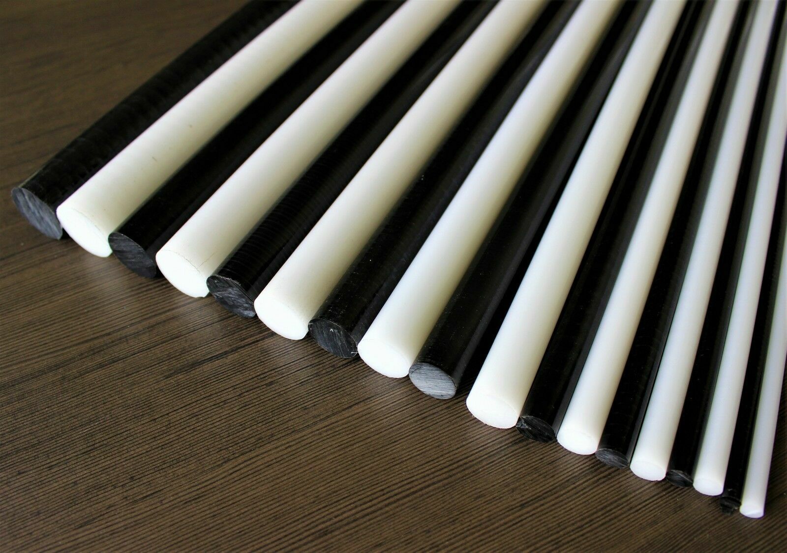 ACETAL DELRIN POM - C PLASTIC ROD BAR BLACK / WHITE (NATURAL) | 245 mm ...