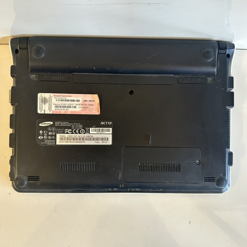 Samsung NP-NC110 10.1” Laptop Intel Atom 2GB RAM Laptop Scraps/Salvage ...