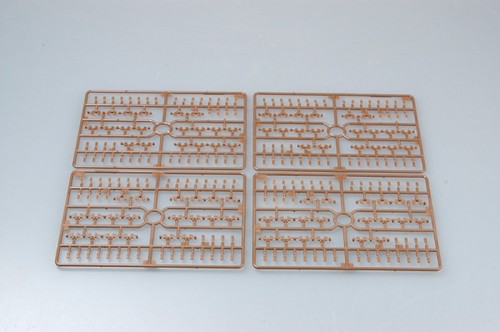 Trumpeter 01526 1/35 GERMAN 3.7cm FLAK 37 AUF SD.KFZ.7/2 LATE VERSION ...