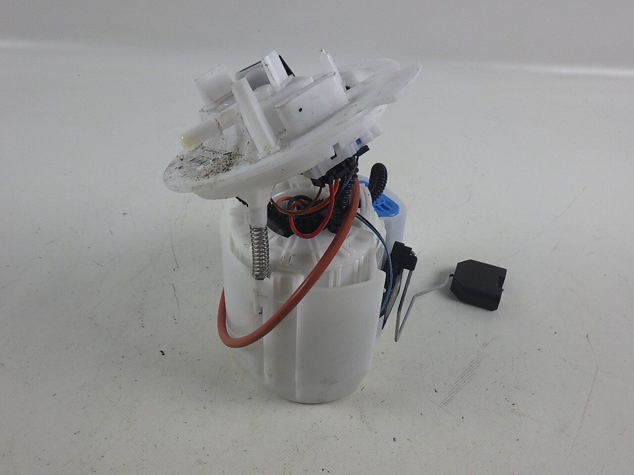 Kraftstoffpumpe MERCEDES-BENZ C-Klasse Kombi (S205) A2054704900 C 350 e ...