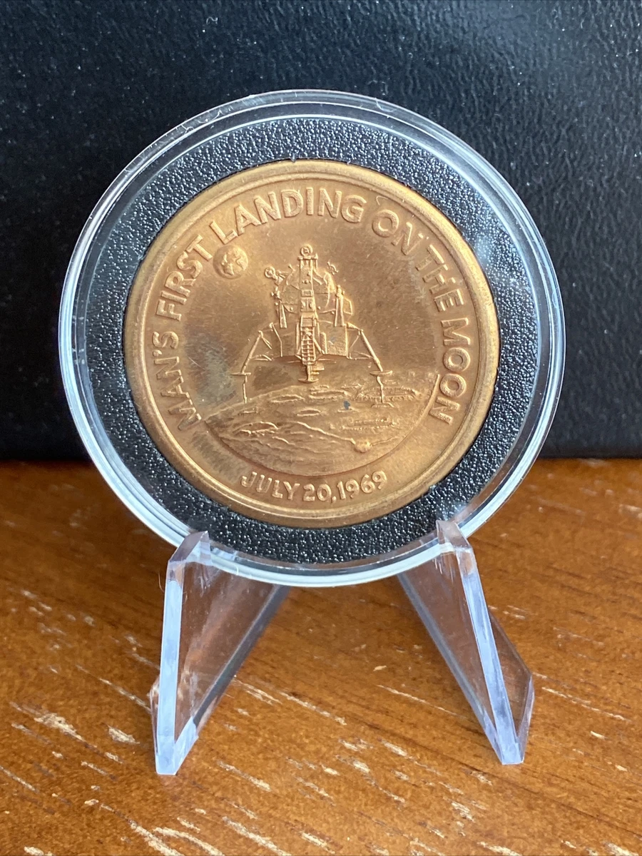 1969 Apollo 11 Commemorative Coin