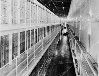 4b10-364 crime historic California San Quentin Prison cell block 4b10 ...