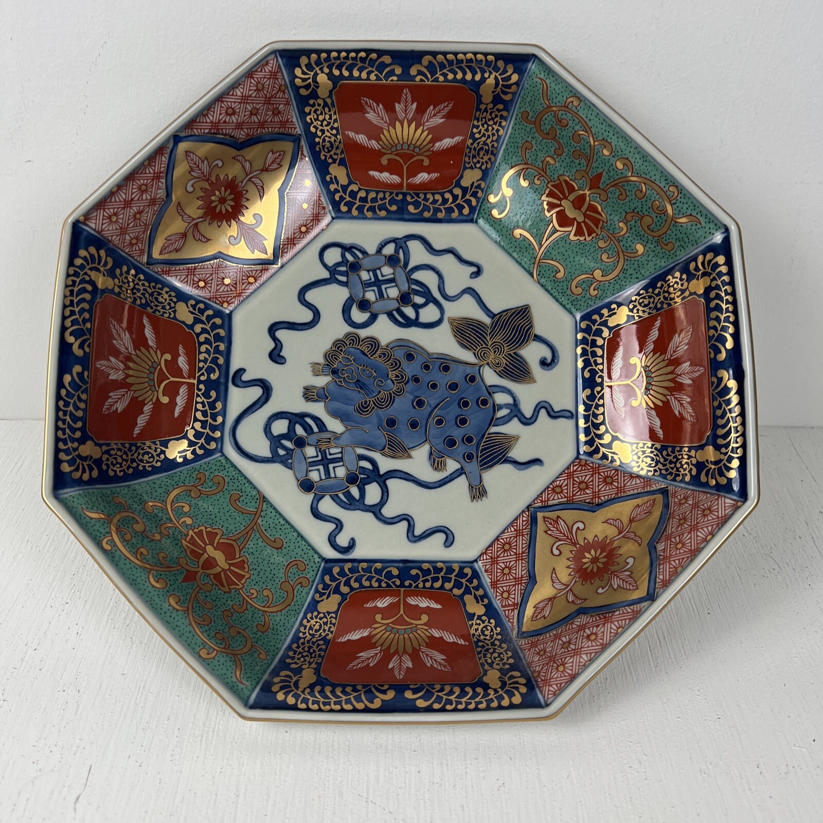 Rinkuro Kiln Old Imari Story Lion And Peony Imari Octagon Bowl 9 inch ...
