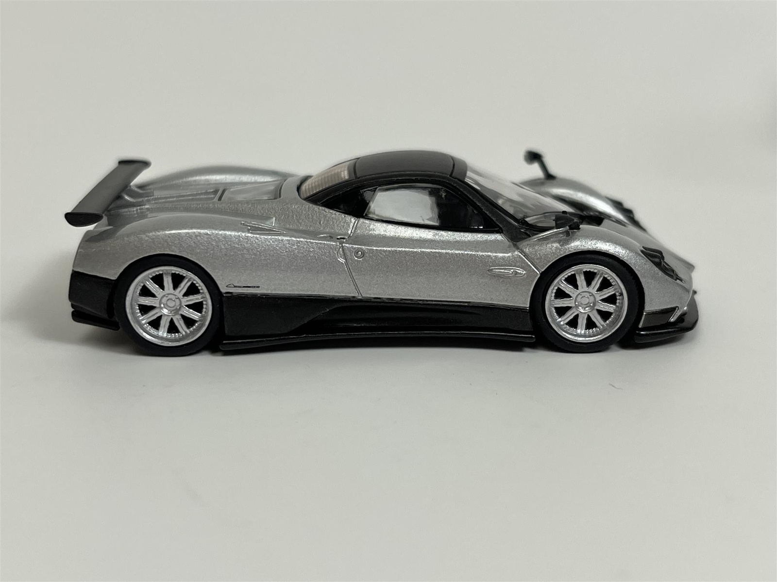 Pagani Zonda F Silver LHD 1 64 Scale Mini GT MGT00305L for sale online ...