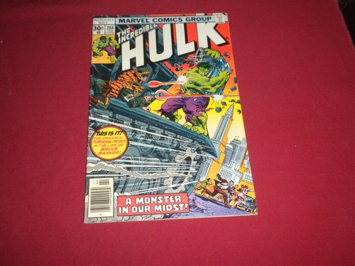 BX1 Incredible Hulk #208 marvel 1977 comic 5.0 bronze age VISIT STORE ...
