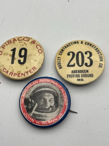 Original WW2 Contractor Worker Pin ID Badge Aberdeen Proving Ground Lot ...