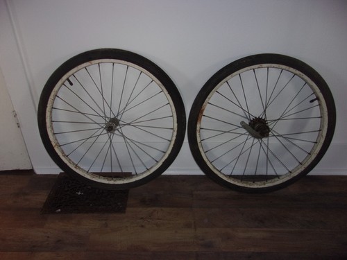 R11,5VINTAGE,SCHWINN,24" S7 RIMS ,TANK BICYCLE,HORNET,AUTOCYCLE,TYPHOON ...