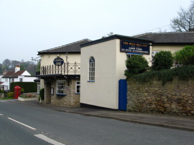 Photo 6x4 The Blue Bell Inn Wentbridge On the Great North Road at ...