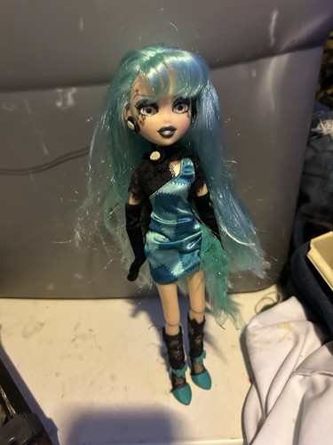 Bratz Bratzillaz House Of Witchez Siernna Calmer Doll Rare | eBay