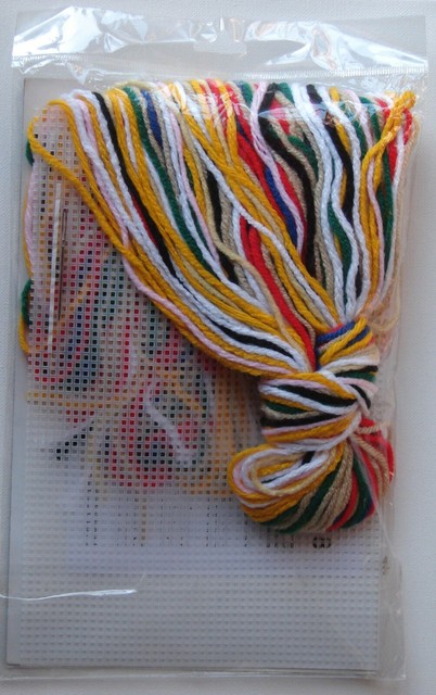 Tobin Christmas Teddy Bears Ornaments Plastic Canvas Kit 7 Count 163780 ...