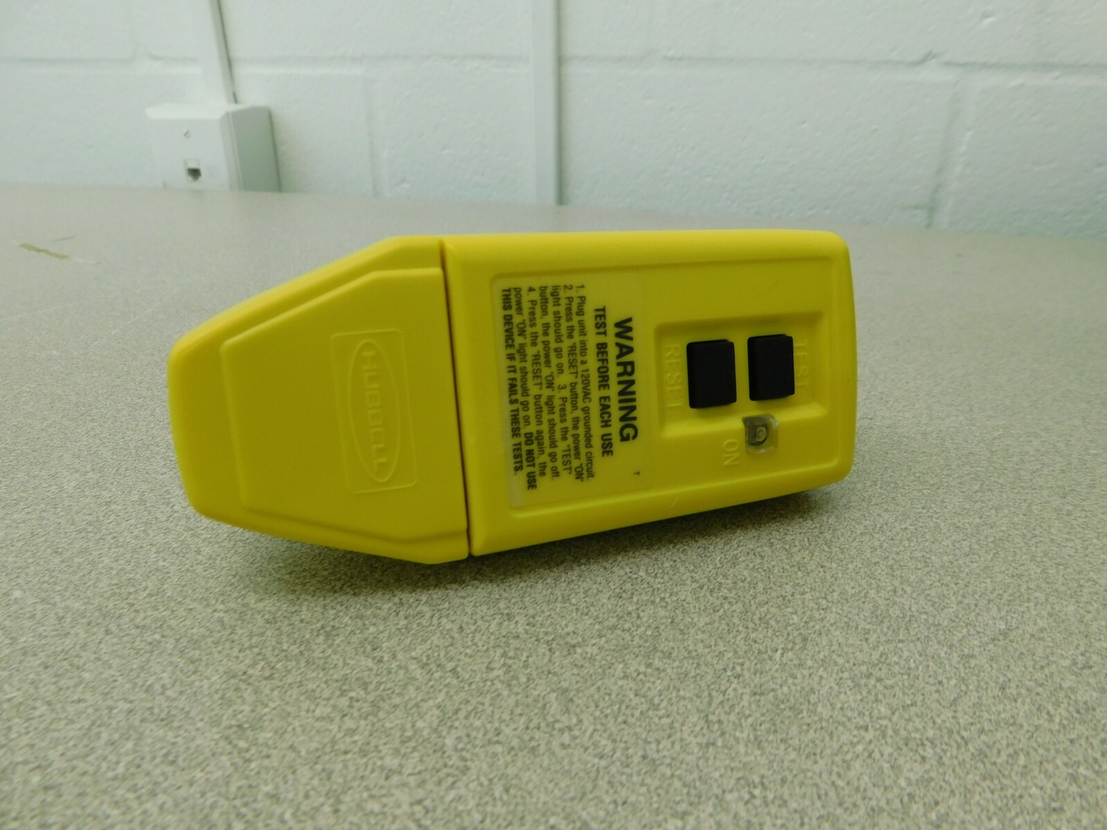 Hubbell Manual Set Plug GFCI Circuit Guard GFP5266CY | eBay