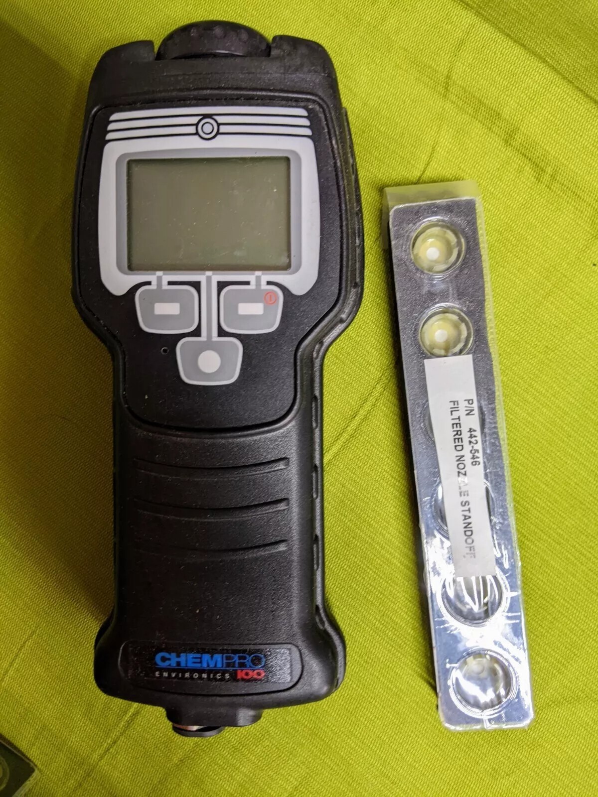 Environics ChemPro 100 Handheld Harmful/Toxic Chemical Detector (4 ...