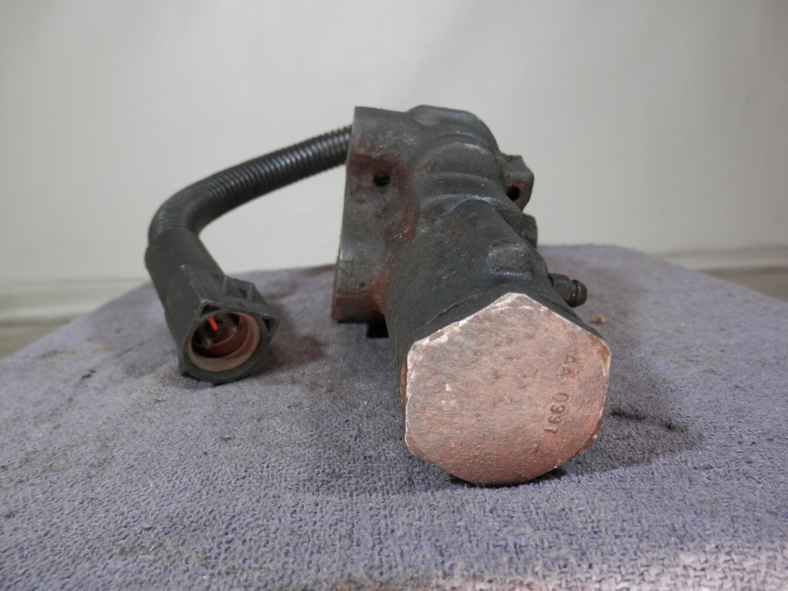 1987-1994 Ford Van Modulator Valve / Proportioning Valve Assembly | eBay