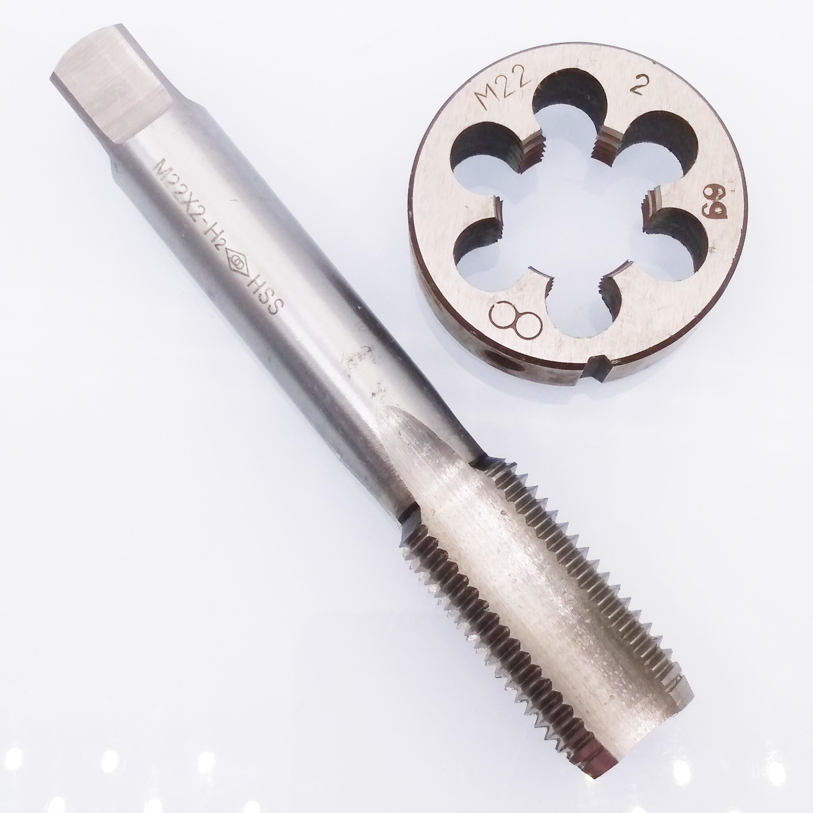 US Stock HSS M22 x 2mm Tap & M22 x 2.0mm Die Metric Thread Right Hand ...