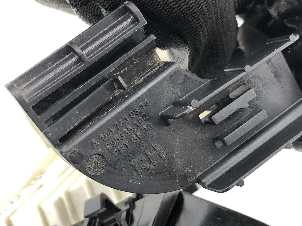 10-12 MERCEDES BENZ GL350 REAR RIGHT PASSENGER SIDE DOOR LOCK ACTUATOR ...