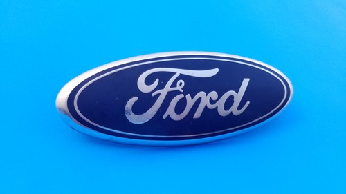 2010 2011 2012 FORD TAURUS FRONT GRILLE EMBLEM BADGE SYMBOL LOGO OEM ...