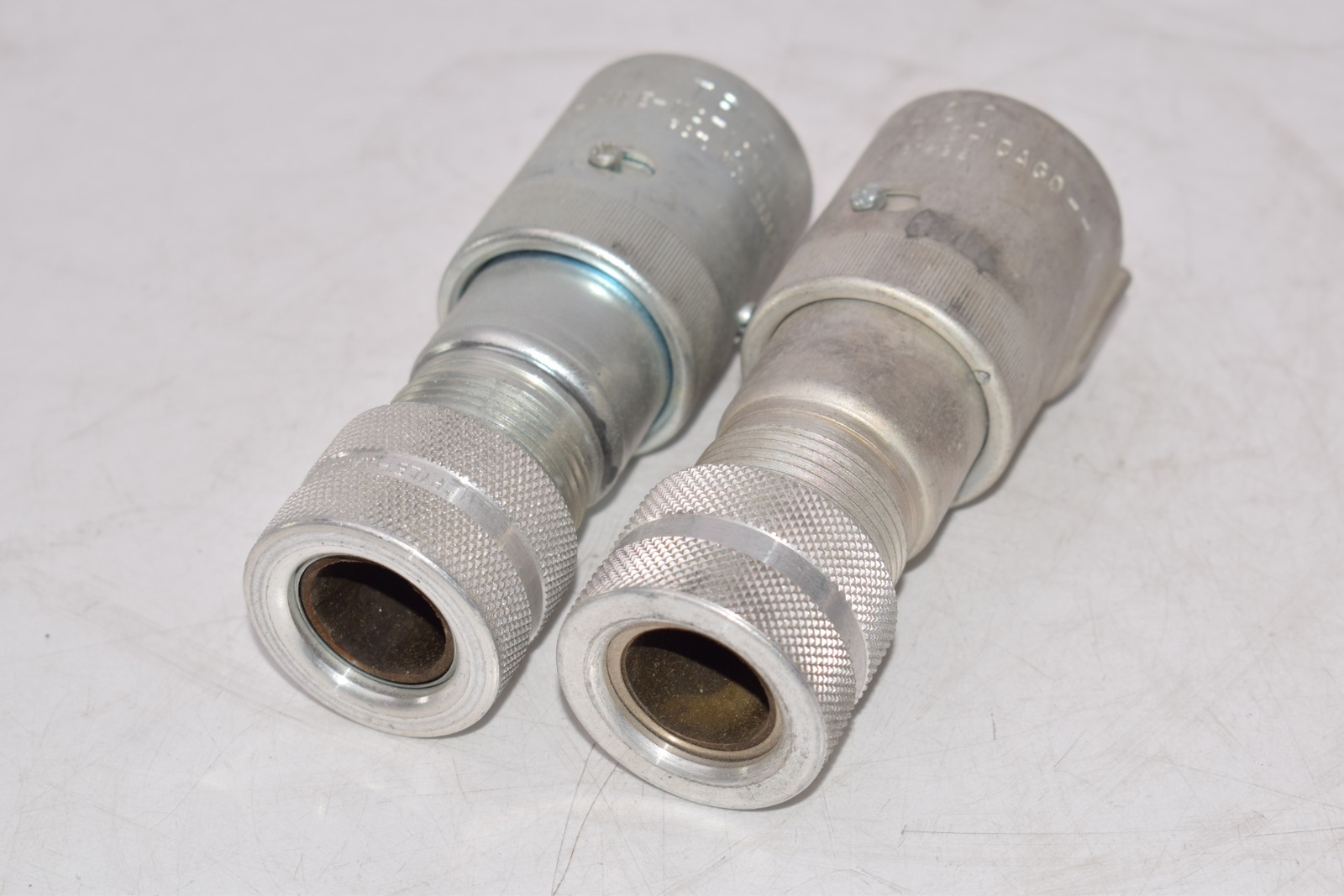 Lot of 2 PYLE National Connector 2131292 Triploc Amphenol Cable Clamp ...