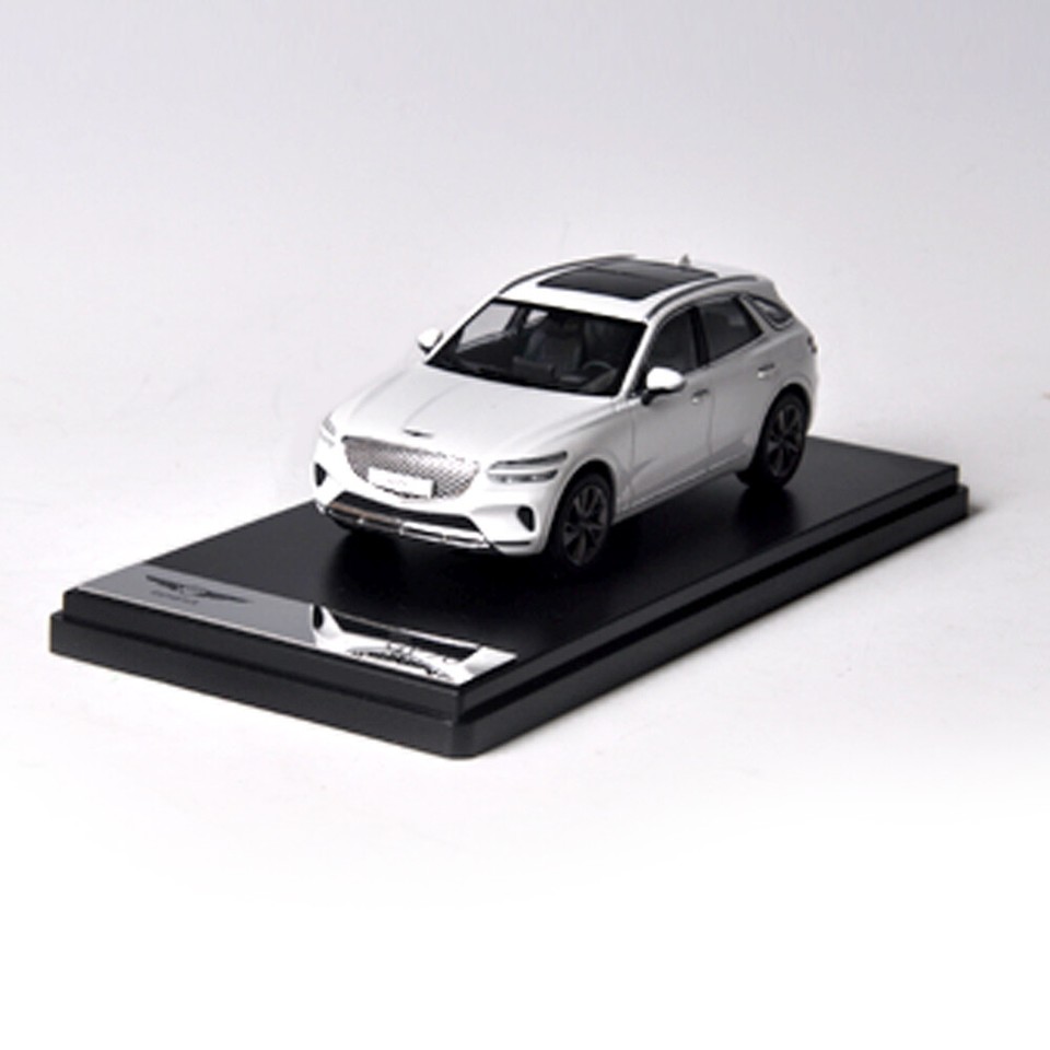 HYUNDAI GENESIS GV70 Diecast Model Car 1:43 scale | eBay