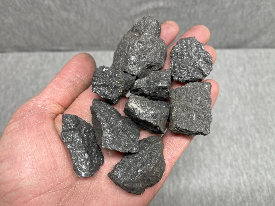 Dark Iron Ore, Magnetite Ore, Smelting Ore, Iron Ore Rock, 5 Pounds | eBay