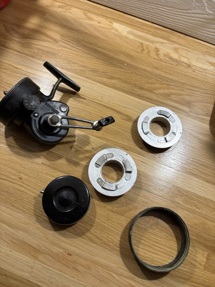 Crack Contact 400 Fishing Reel | eBay UK