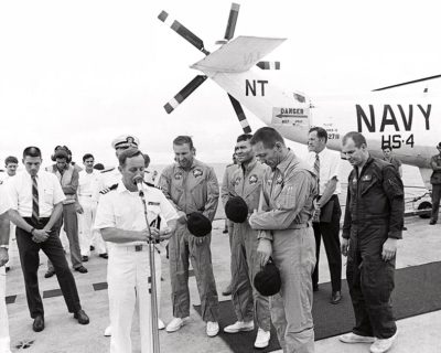 APOLLO 13 CREW RECOVERY ON U.S.S. IWO JIMA 8x10 GLOSSY PHOTO PRINT | eBay