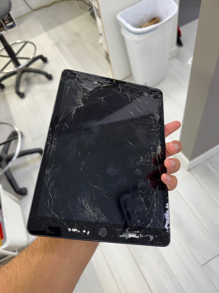 Apple iPad (9th Generation) A2604 64 GB 4G, 10.2 in - Space Gray see ...