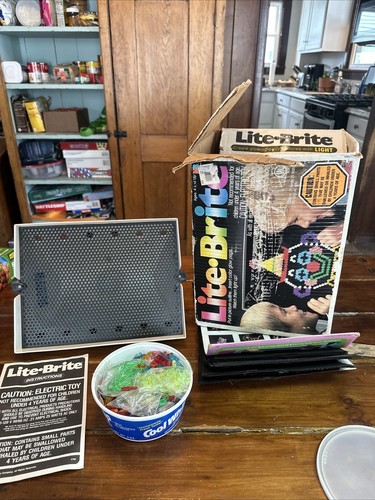 Lite Brite Hasbro Toy Light Bright Vintage 1986 Original Box And Pegs ...