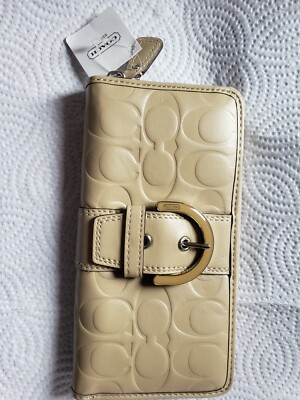 *Brand New* discontinued Coach zip around EMBOSSED PATENT LEATHER ...