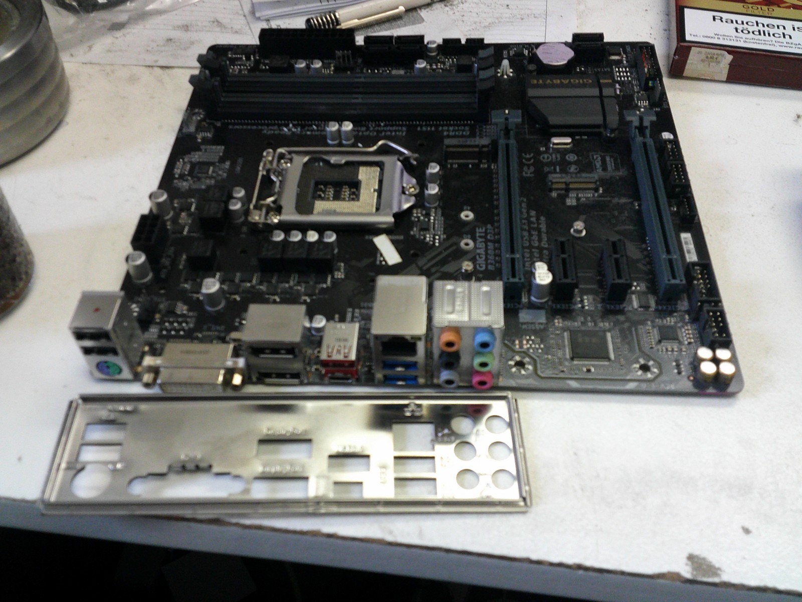 Mainboard Gigabyte B360M D3P, DDR4, Sockel 1151, incl. ATX Blende | eBay.de