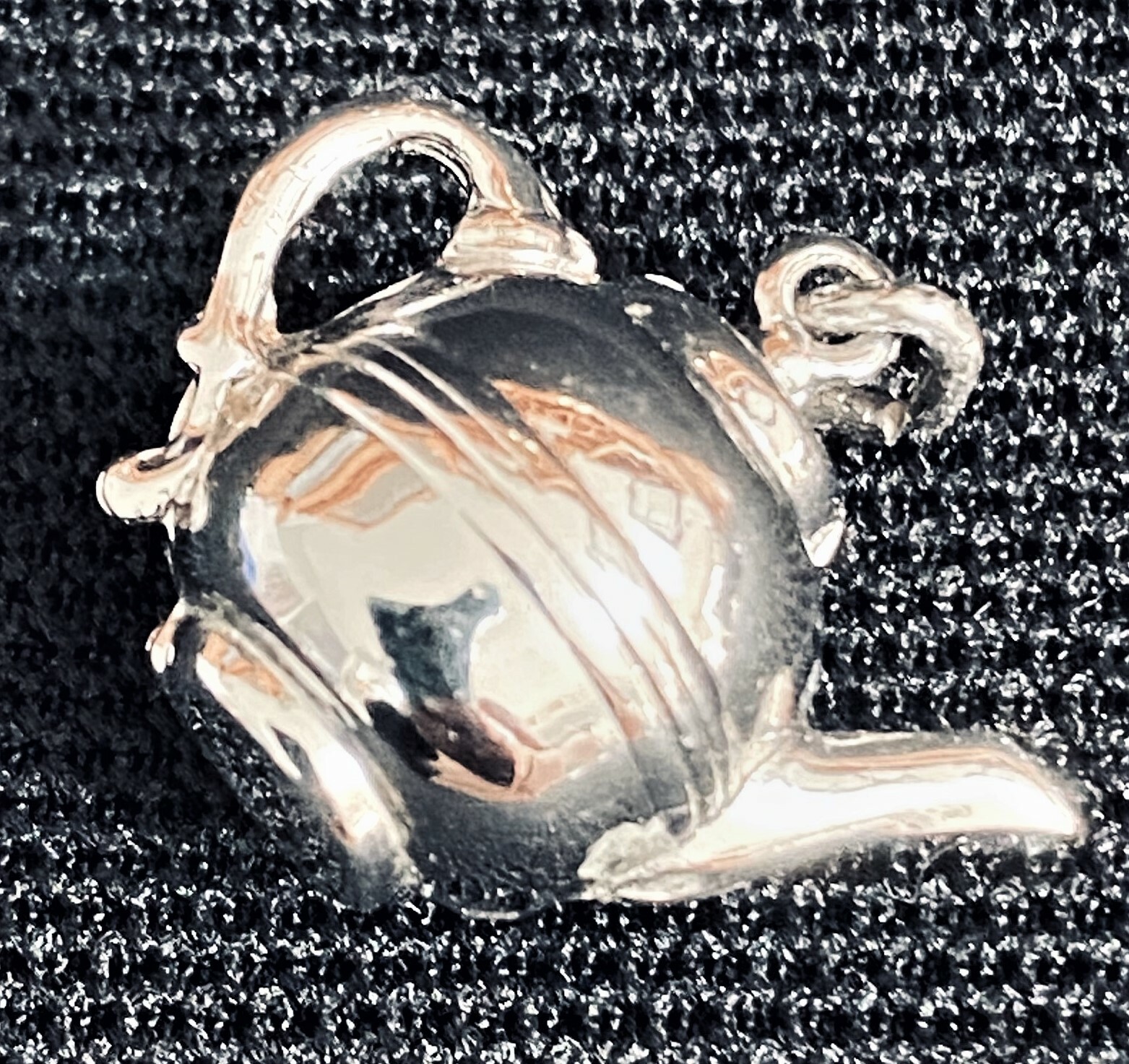 LOVELY VINTAGE ESTATE STERLING SILVER 3D TEA POT BRACELET CHARM 11/16 ...