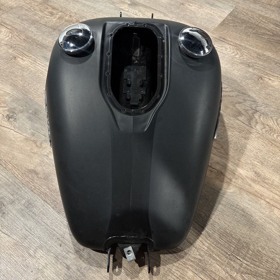 07-13 Harley FXDB Dyna Street Bob Gas Fuel Tank Petrol Reservoir | eBay
