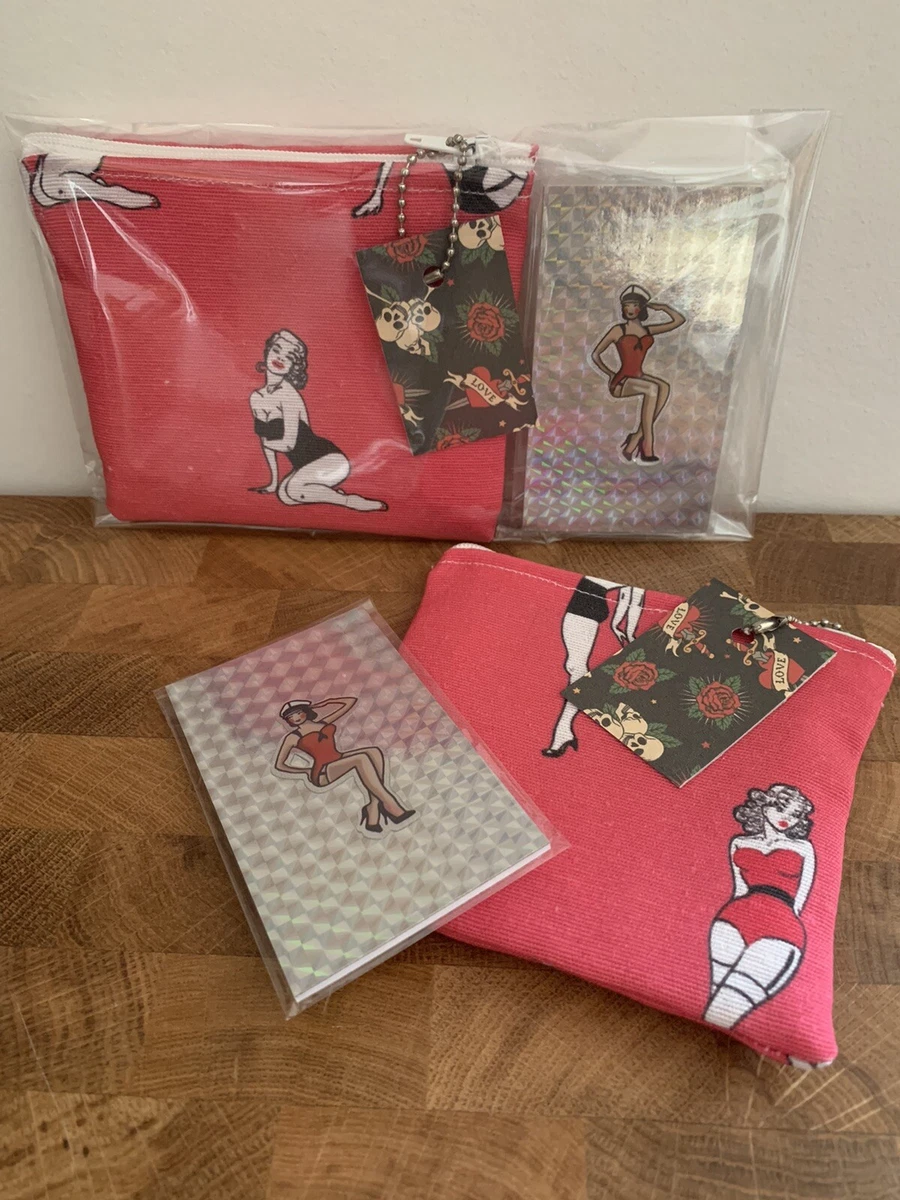 Pin Up Girl Makeup Case | Saubhaya Makeup