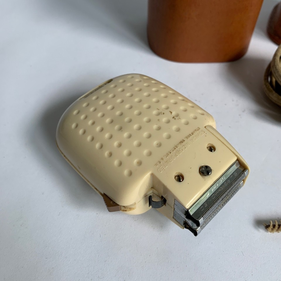 Schick Vintage Men's Razor with Original Case Brush & Power Cord 1950s ...