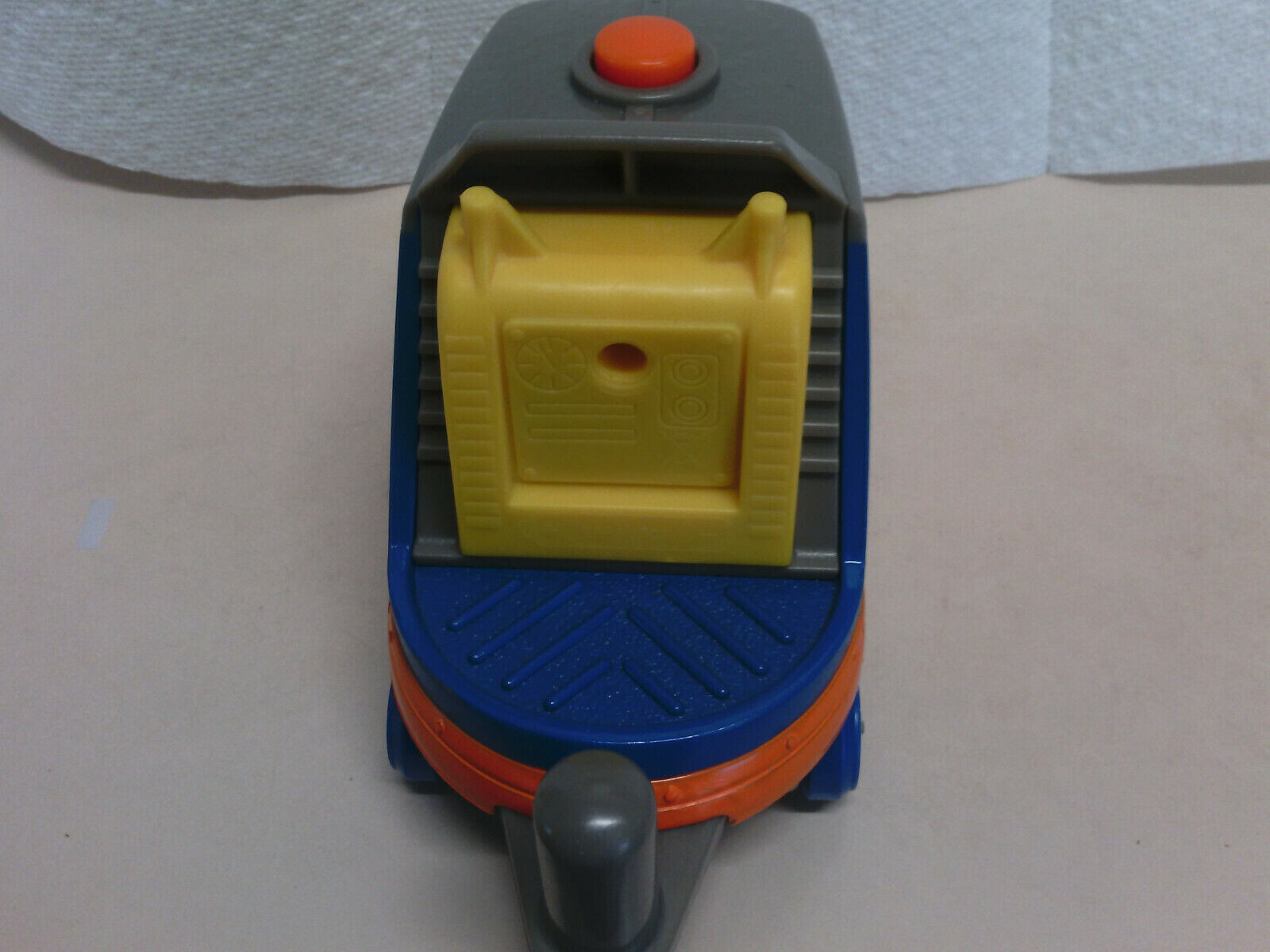 (NON MOVING) Go, Diego, Go! Animal Rescue Railway Train Locomotive Only ...