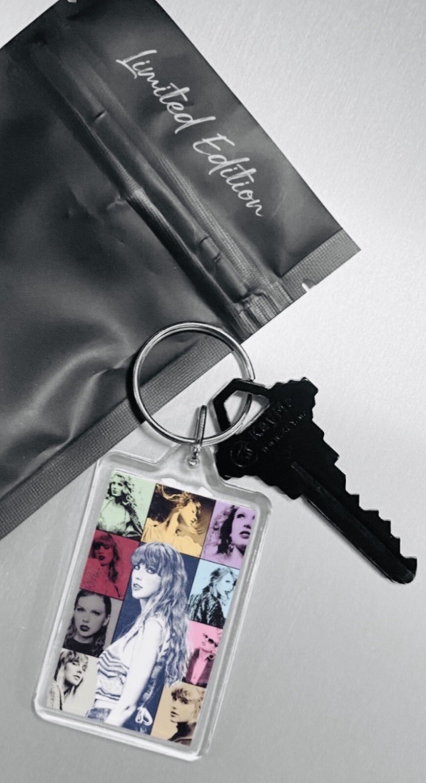 TAYLOR SWIFT LIMITED EDITION Eras Tour VIP MERCH KEYCHAIN! in hand To ...