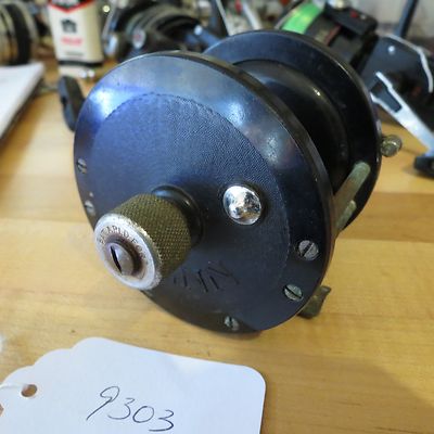 Vintage Penn 85 pat. D fishing reel with vintage tension knob ...