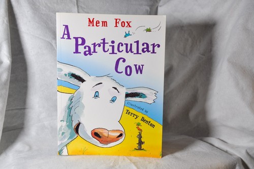Pre-Owned A Particular Cow by Mem Fox Paperback 2006 | eBay