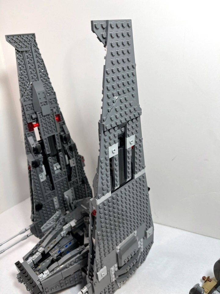LEGO Star Wars: Partial Kylo Ren's Shuttle 75104 + Droid Troop Carrier ...