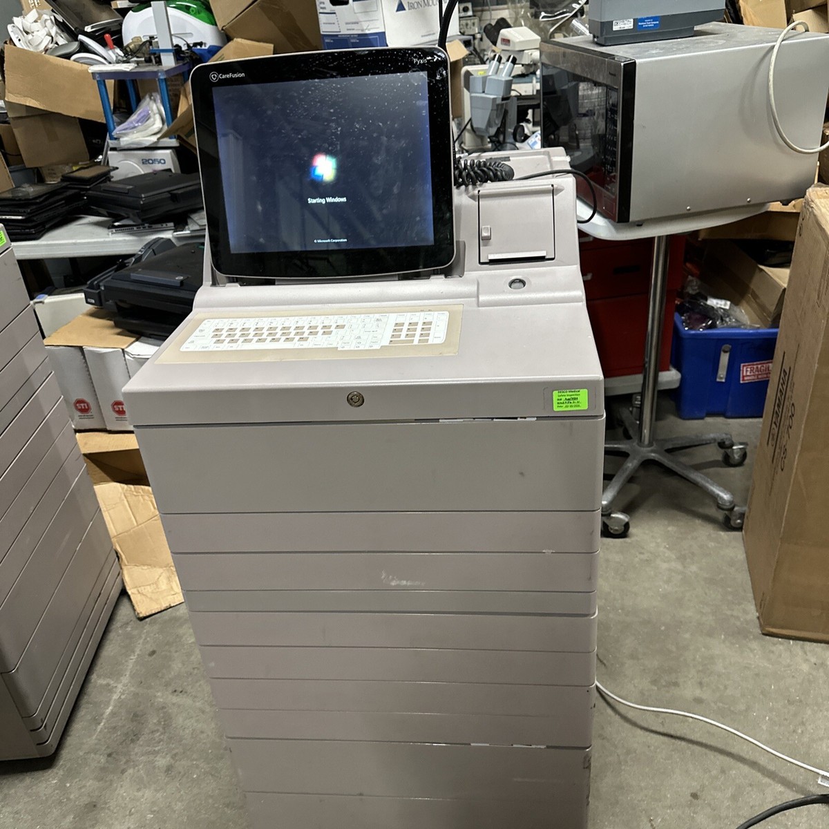 Pyxis Cabinet Tekyard, LLC. 317261 CareFusion Pyxis MedStation 4000