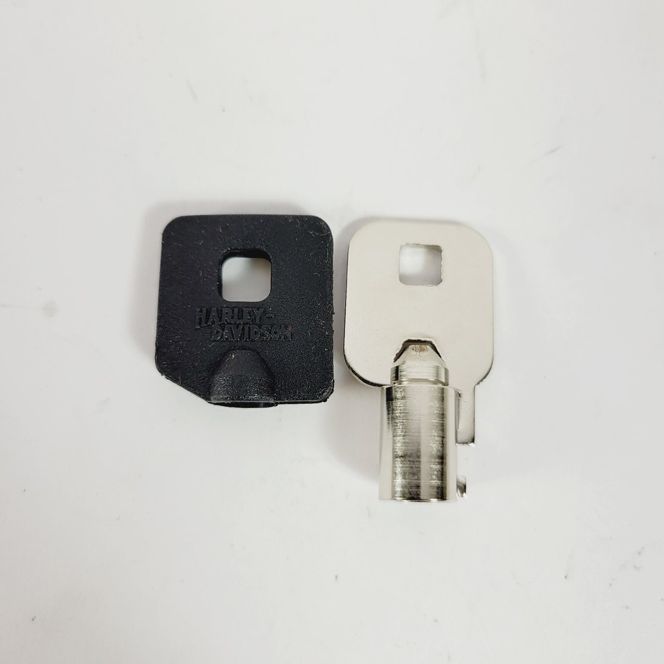 Genuine Harley-Davidson & Buell Blank Barrel Key w/ Black Cover 1137S-P ...