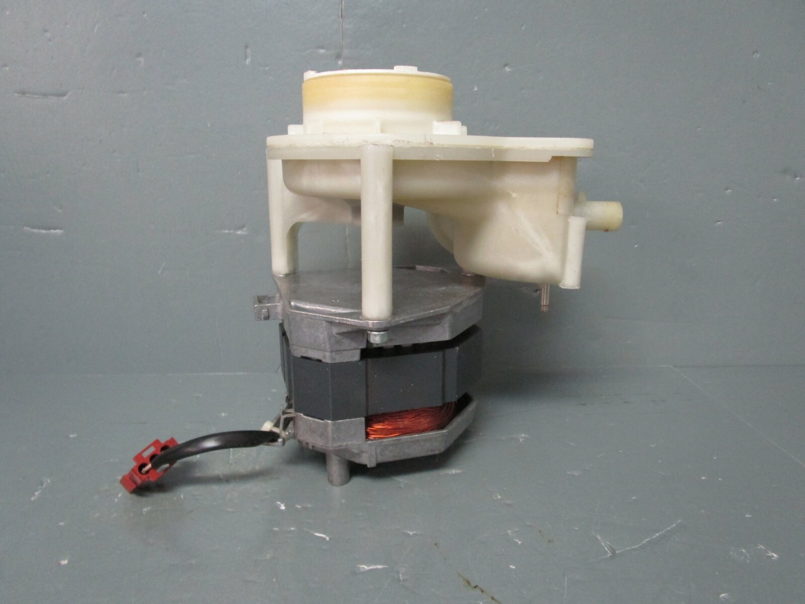 GE Dishwasher Motor w/ Housing (115V, 60Hz, 10uF) WD26X10013 ...