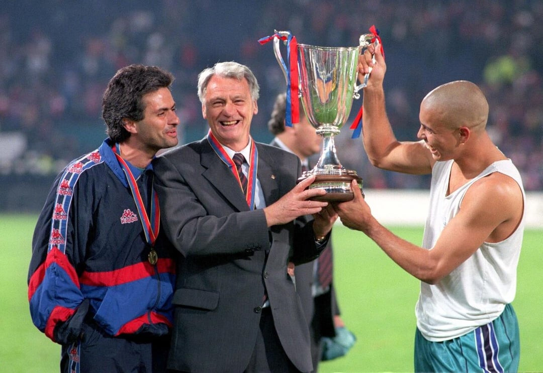 Kappa FC Barcelona 1995 1996 1997 jacket training Mourinho Kappa FC Barcelona 1995 1996 1997 jacket training Mourinho