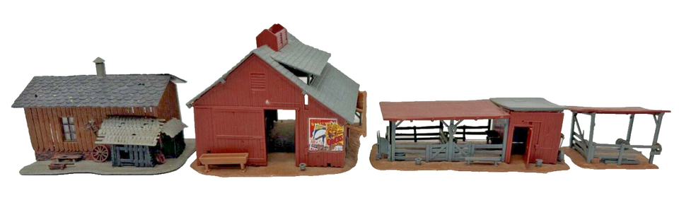 Revell HO Scale Train Scale Lot of 4 Built-Up Layout Buildings Scale 1 ...